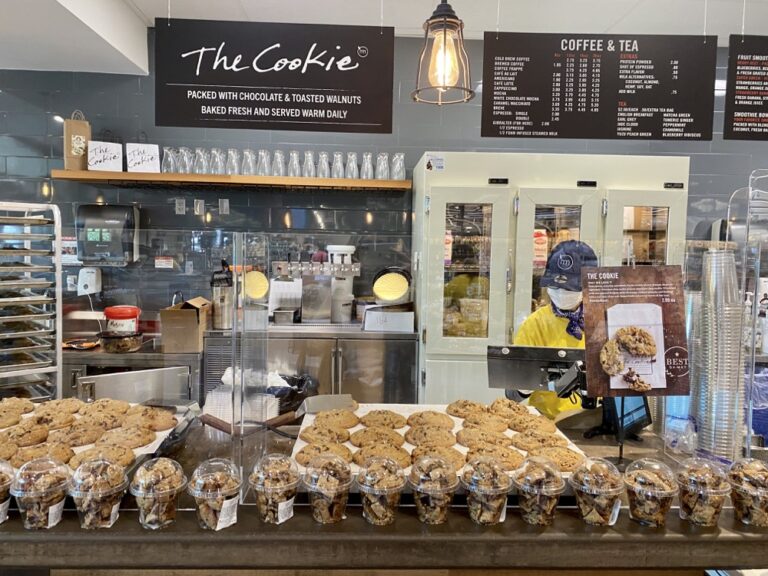 What's in store at Metropolitan Market on Mercer Island - My Mercer ...